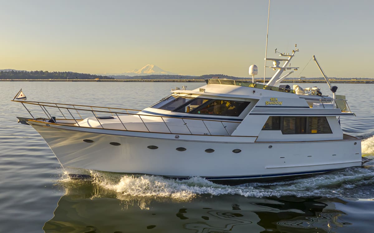 56' 1987 Ocean Alexander - ALEXANDER MARINE USA™